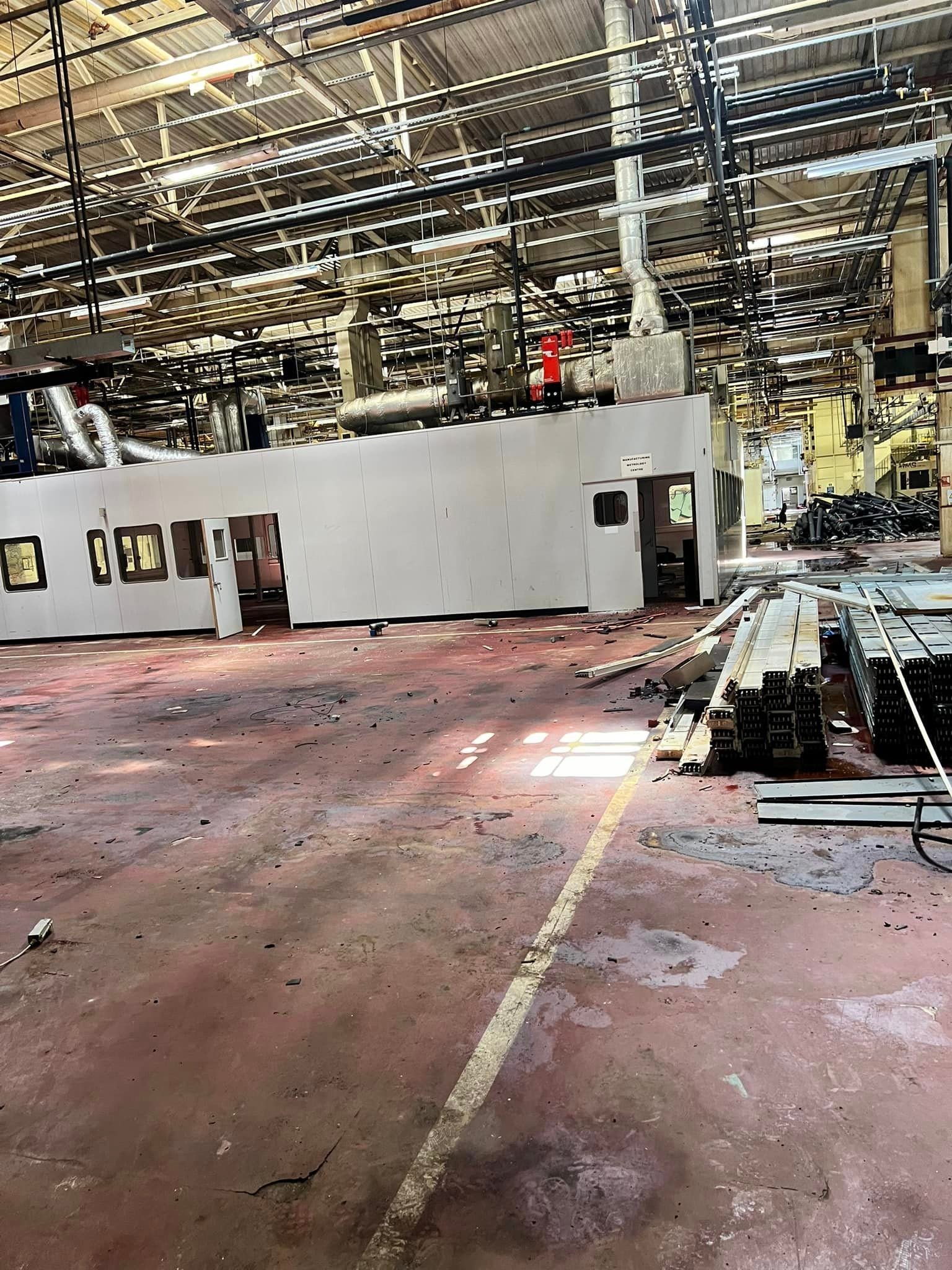 TOTAL Commercial Building Refurbishment Company